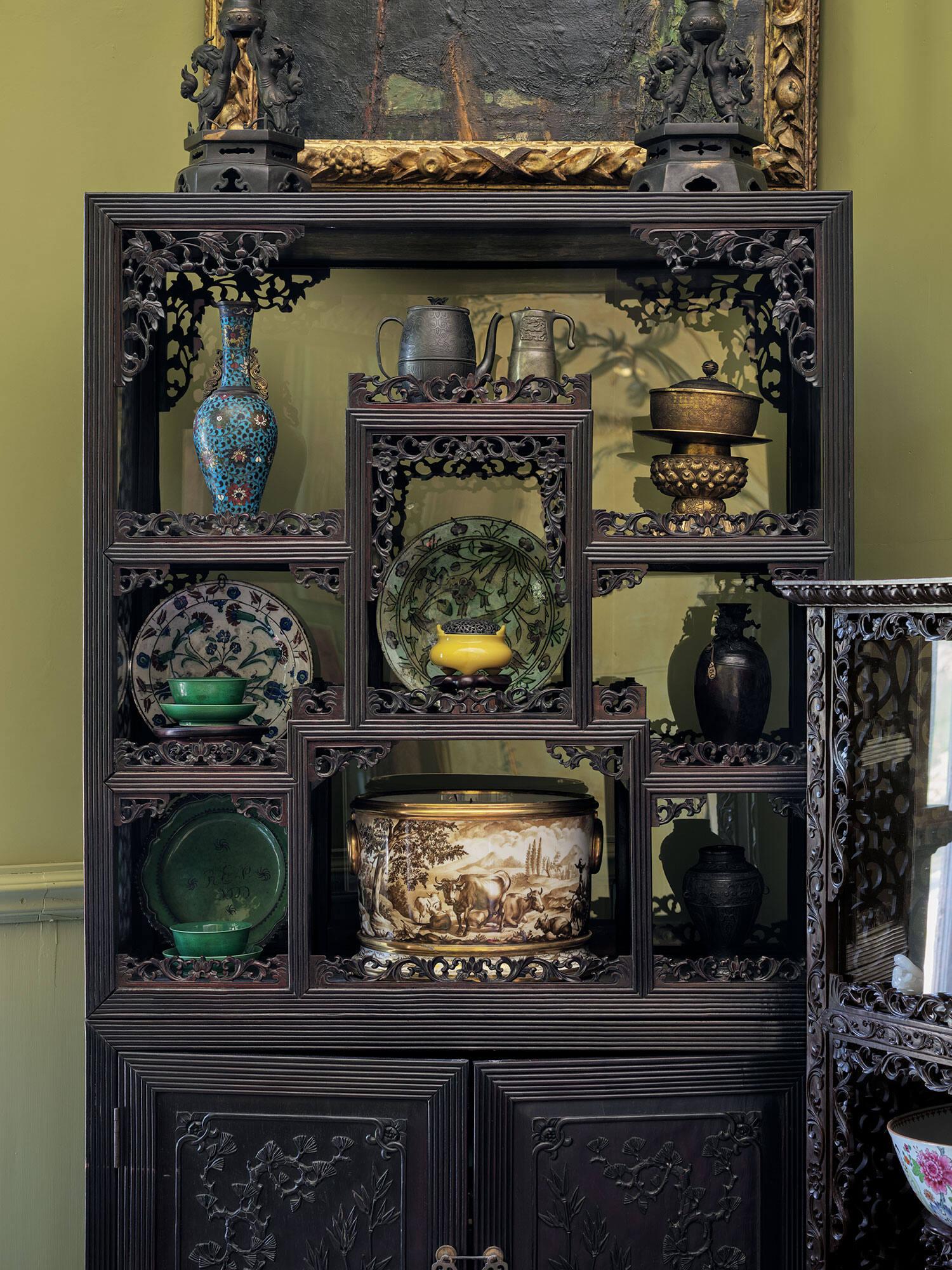 Lotus-Throne Pedestal for a Statue | Isabella Stewart Gardner Museum