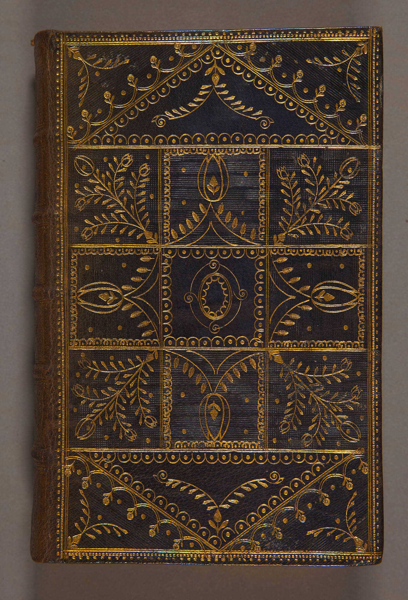 Plutarch's Lives, Volume II | Isabella Stewart Gardner Museum