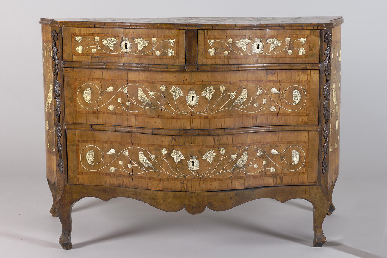 Conservation Treatment of Chest in Dutch Room