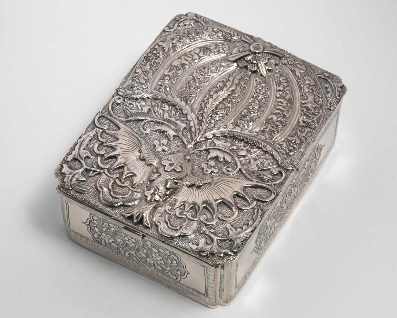 Box with Bat | Isabella Stewart Gardner Museum